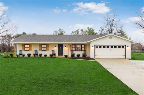 7558 Bevelhymer Rd New Albany Oh 43054 See Est Value Schools And More