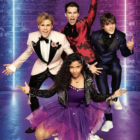Julie And The Phantoms Cast Music Videos Stats And Photos Lastfm