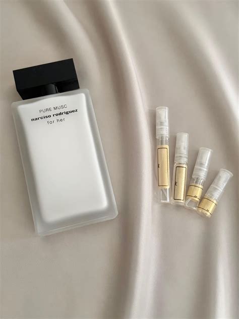 Narciso Rodriguez Pure Musc For Her Fragrance Samples