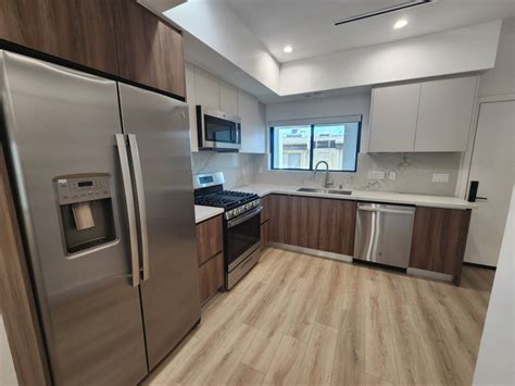 New Building Private Rooftop Deck Patios Central Ac Ss Appls Washer Dryer Included