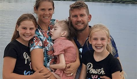 ‘kyk Verby Gestremde Kinders Se Gebreke En Sien Die Reus In Hulle Raak