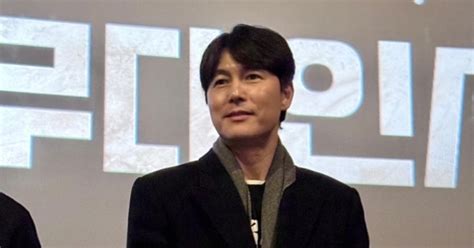 “얼굴이 무너져 못생겨졌다” 정우성 ‘서울의 봄 무대인사 232회 전부 참석 투혼[md픽]