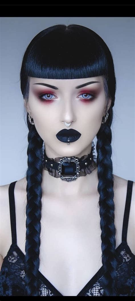 Pin By Jose Bringas On Dark Girl Black And Red Makeup Goth Beauty