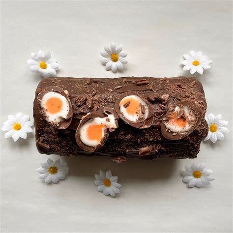 Creme Egg Easter Log Darciemaes
