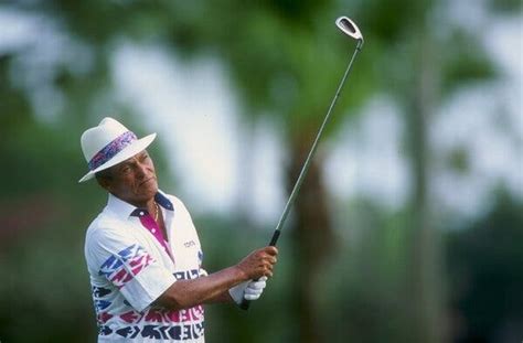 Chi Chi Rodriguez The Golf Worlds Swashbuckling Champion Dies At 88 The New York Times