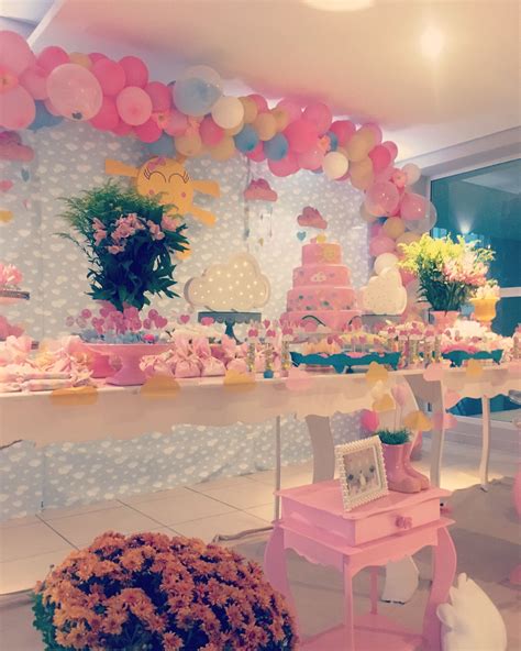 Aniversário de 1 ano Candy colors You are my sunshine Chuva de amor Tema delicado para