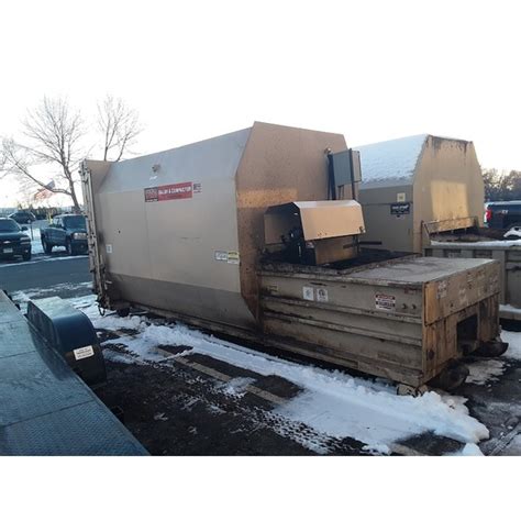 Ptr 25 Yard Self Contained Compactor