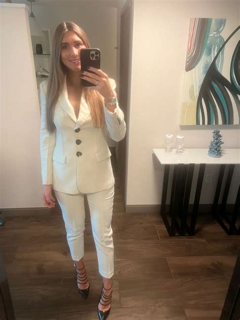 Lauren Windebank On Linkedin Companies That Cant Afford A Full Time Cro Or Cfo Are Usually The