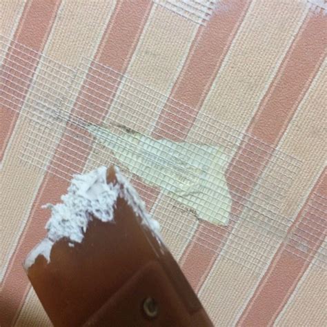 뜯어진 벽지 찢어진 벽지 완벽하게 보수하는 법 벽지페인팅의 시작~ 네이버 블로그