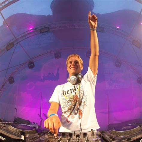 Stream Massive 2 Hours And 30 Minutes Tribute Mix To Armin Van Buuren