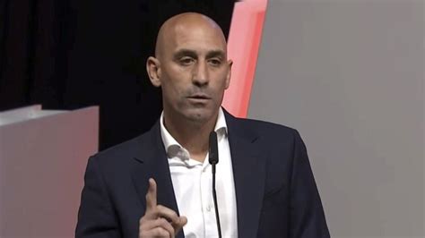 Díaz Tras La Renuncia De Rubiales El País Feminista Avanza Cada Vez