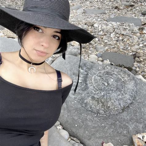 Sweet Anita Onlyfans Truth Behind “leaked Nude Porn” Rumors Deepfakes