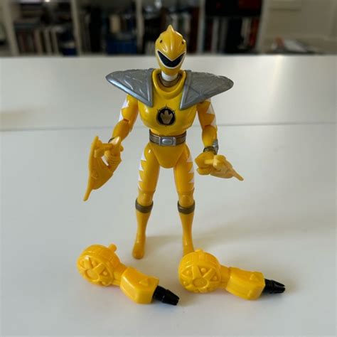 Toys Power Ranger Dino Thunder Yellow Ranger Action Figure With