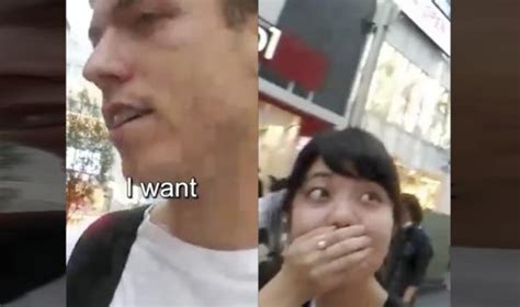 Vlogger Gets Harrased By A Woman Asking To Have Sex With Him I Want