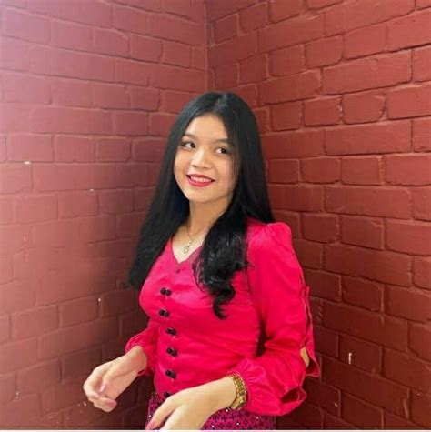 ကိုယ်တိုင်ရိုက် အသစ်လေး Couplesextape စိတ်ကြိုက်ထည့် စိတ်ကြိုက်ထုတ်လို့ရမယ့် စ 2025