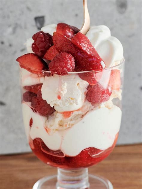 Eton Mess Homemade