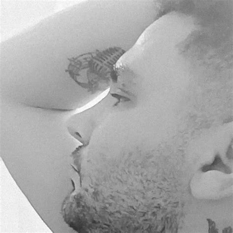 ‎انوش ترکاشوند‎ Anooshtorkashvandofficial • Threads Say More