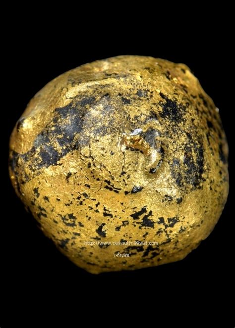 ลูกอมเจ็ดพญาช้างสาร หลวงพ่อดิ่ง วัดบางวัว จ ฉะเชิงเทรา ลงรักปิดทองเดิม ขนาดมาตรฐานประมาณ 1