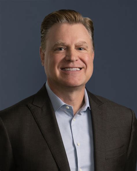 Mayer Browns Van Gorp Is Sitting Out Trumps Big Law Fight