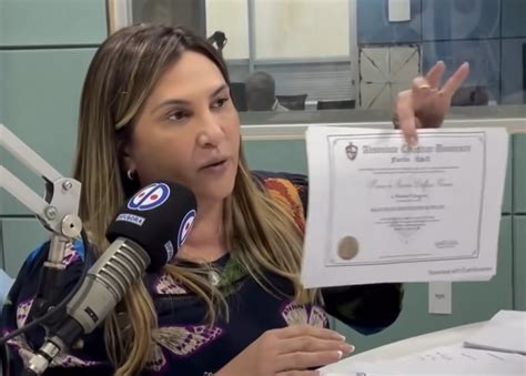 Pré Candidata A Prefeita De Cajazeiras Apresenta Diploma Falso Para