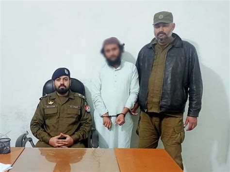 دس سالہ بچے پر تشدد کرنے والا معلم گرفتار ایکسپریس اردو