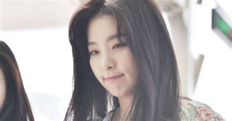 [st포토] 레드벨벳 슬기 배꼽 드러낸 셔츠