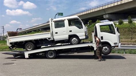 積車にトラックを載せる動画 Youtube