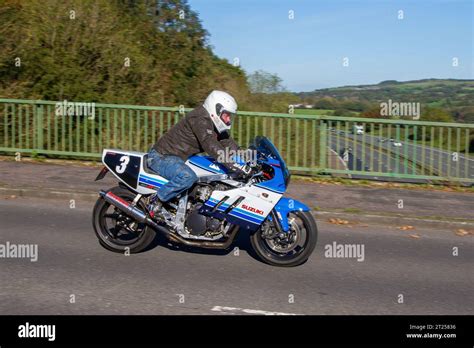 1989 80s Eighties Red White Suzuki Inline Four Motorcycle Supersports