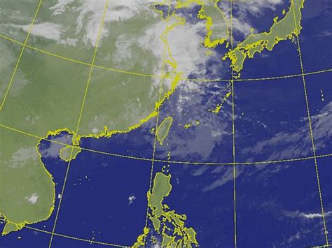 把握好天氣！暖熱如夏高溫飆32度 變天時間曝下週鋒面一波波 中廣新聞網 Line Today