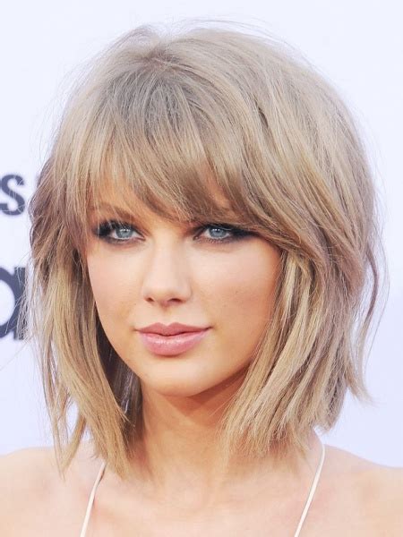 Стрижки для круглого лица модные причёски для круглолицых женщин фото