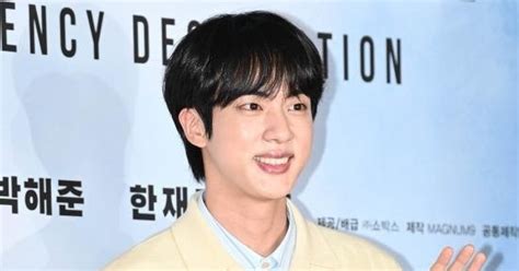 최전방 떴다…방탄소년단 진 입대 영장 나왔나 [종합]