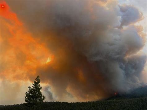 Hayden Fire Closes In On 15000 Acres Gusty Dry Conditions Hamper