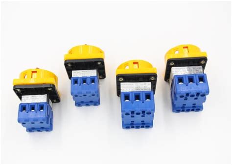 China 4 Phase 40a Isolator Switch For Air Conditioner Ip65 Isolator