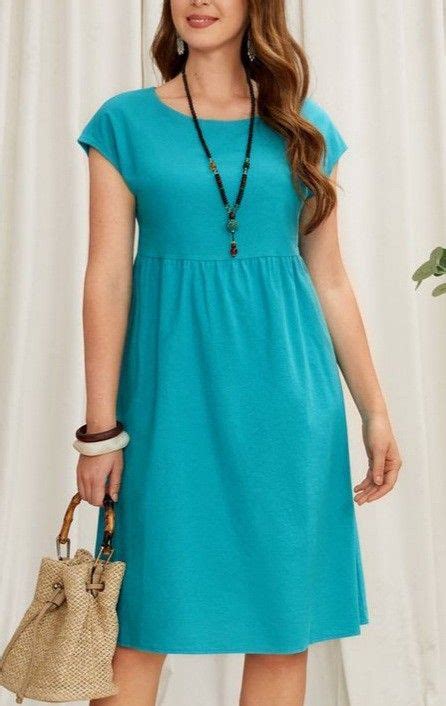 Pin By Clea Oliveira On Vestidos Fashion Dresses Simple Dresses