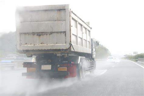 絶対に「交通事故」を起こさない トラックの飲酒運転・重大事故急増でトラック協会が安全対策徹底を呼び掛け トラック総合情報誌「フルロード