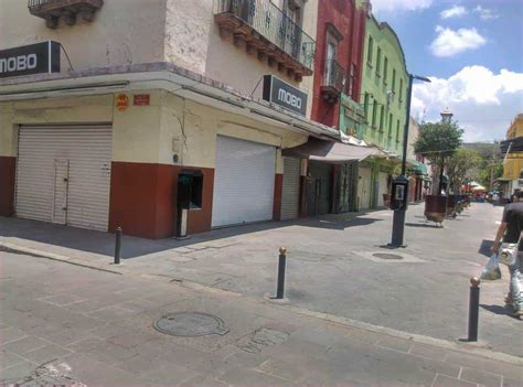 Cierran Más Comercios En El Centro Histórico