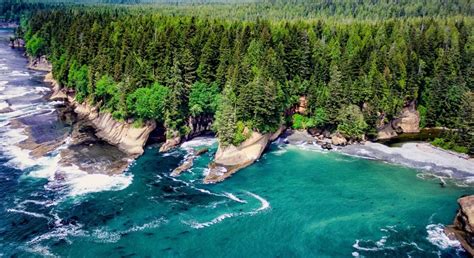 Top 10 Most Beautiful National Parks In Canada Authentik