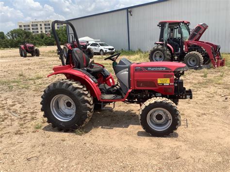 Mahindra 1626 Mfwd Compact Utility Tractor Bigiron Auctions