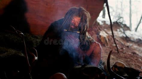 A Neanderthal In His Cave Stock Illustration Illustration Of Science