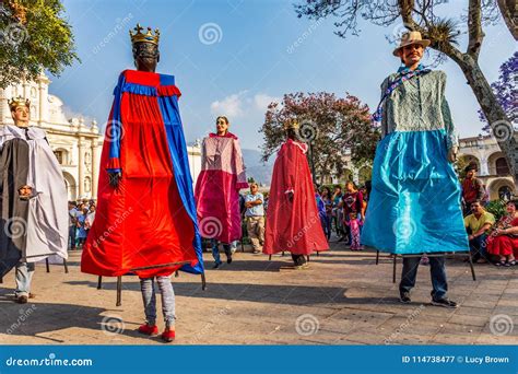 Gigantes Dancing In Central Plaza Antigua Guatemala Editorial Image