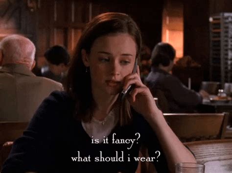 What Should I Wear GIFs Get The Best On GIPHY