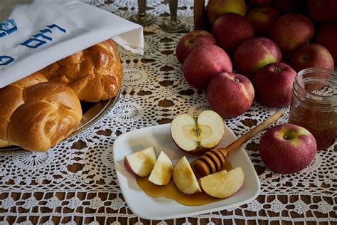 Lighting Shabbat Candles On Rosh Hashanah Shelly Lighting