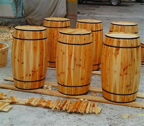 100L橡木桶酒桶 1米高木酒桶产品图片100L橡木桶酒桶 1米高木酒桶产品相册 广州成功木酒桶厂 九正建材网