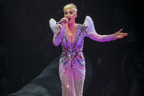 Katy Perry Performs At Witness Tour In Montreal 09192017 Hawtcelebs