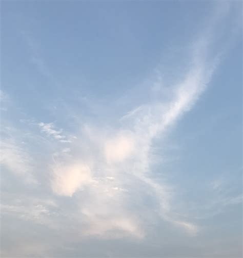 不思議な形の雲 其の⑫ 元サラリーマンの不思議紀行