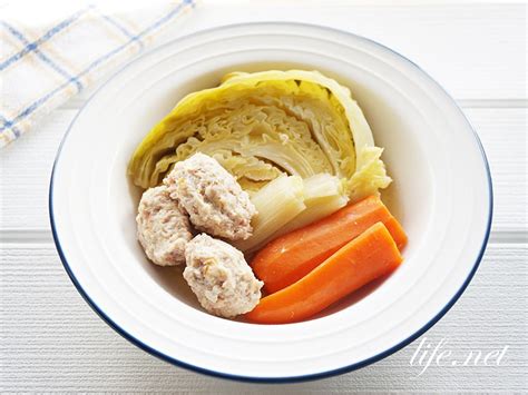 志麻さんのポトフのレシピ。ウインナー入り鶏団子の絶品ポトフ。