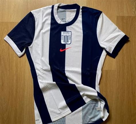 Camiseta Oficial Alianza Lima 2025 Nfl Laura L Allard