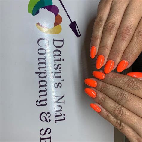 Daisys Nail Company Autumn Colours Are All Over 🍁🍂 Beautiful Extensions Done By Emma 🧡 Dm