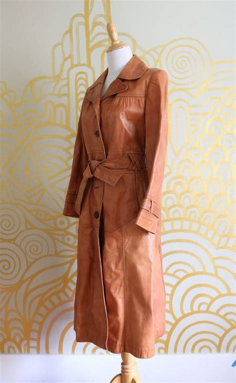 S Vintage Tan Leather Trench Coat Gem