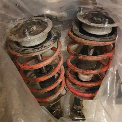 Части за бмв е36 bmw e36 parts гр. София Красно село • OLX.bg
